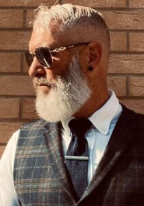 25 Stunning Hairstyles For Men Over 60: Age Is Just A Number