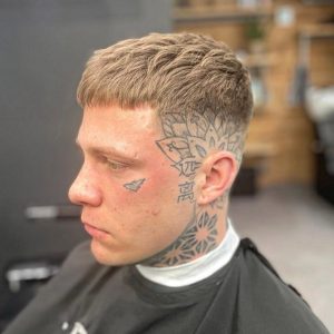 21 Stylish College Hairstyles For Men That Want To Impress
